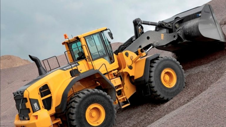 Payloader Operator Qualification – SELA University